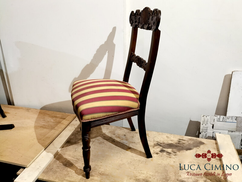 Restauro Sedia Antica Genova: la Gamba Rotta - Luca Cimino