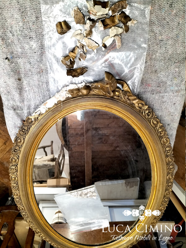 Restauro Specchio Antico Stile Napoleone III Caduto a Terra